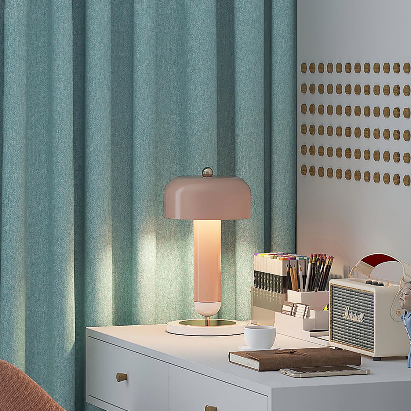 Sausage Table Lamp – HIOOZ